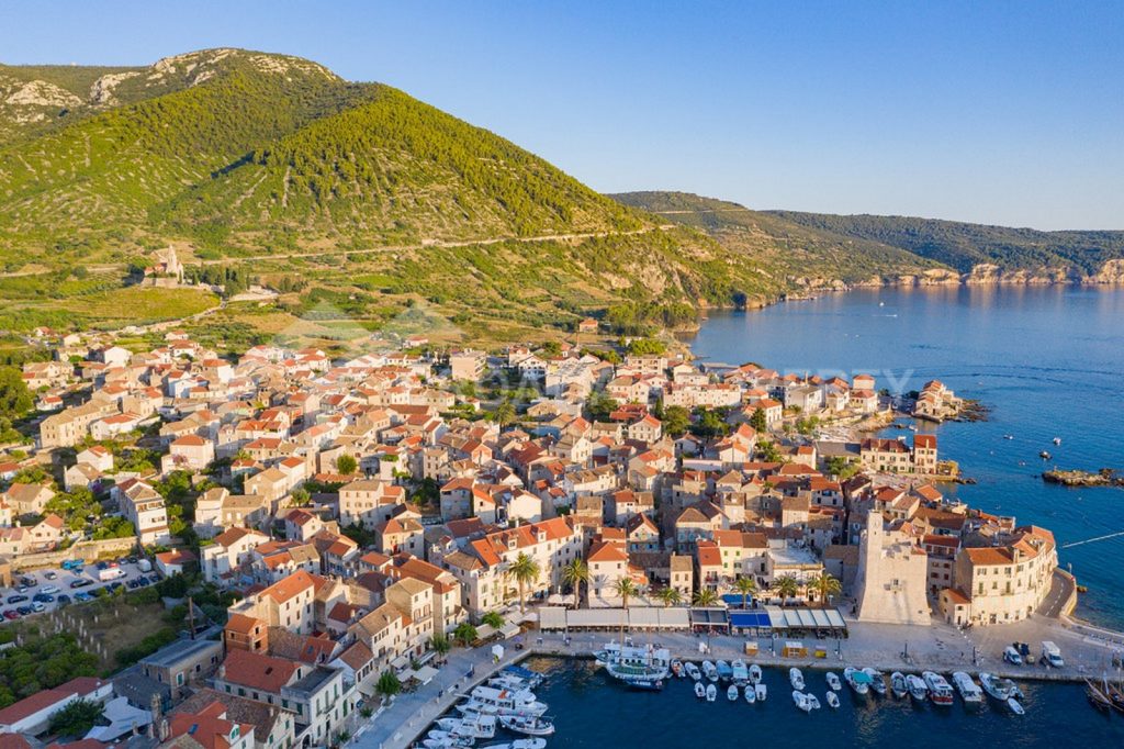 Vis Island - Croatia Property