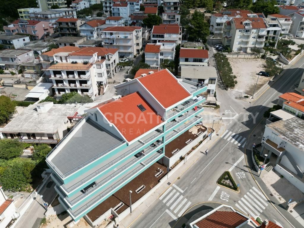 Luxurious penthouse close to sea Baska Voda - Croatia Property